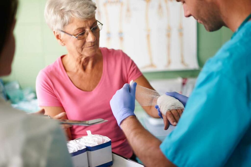How to Become a Wound Care Nurse | IntelyCare