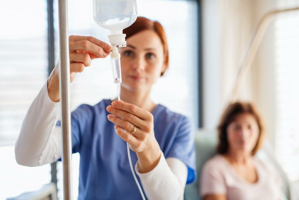 How to Become an Infusion Nurse | IntelyCare