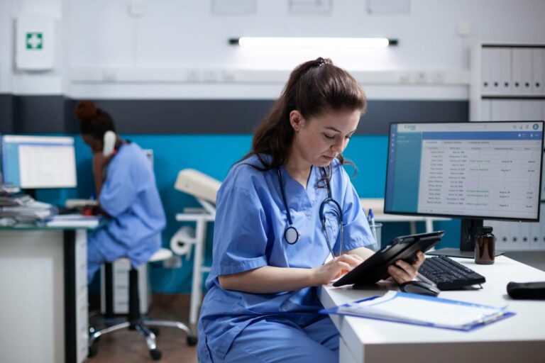 A Guide to Epic Charting for Nurses | IntelyCare