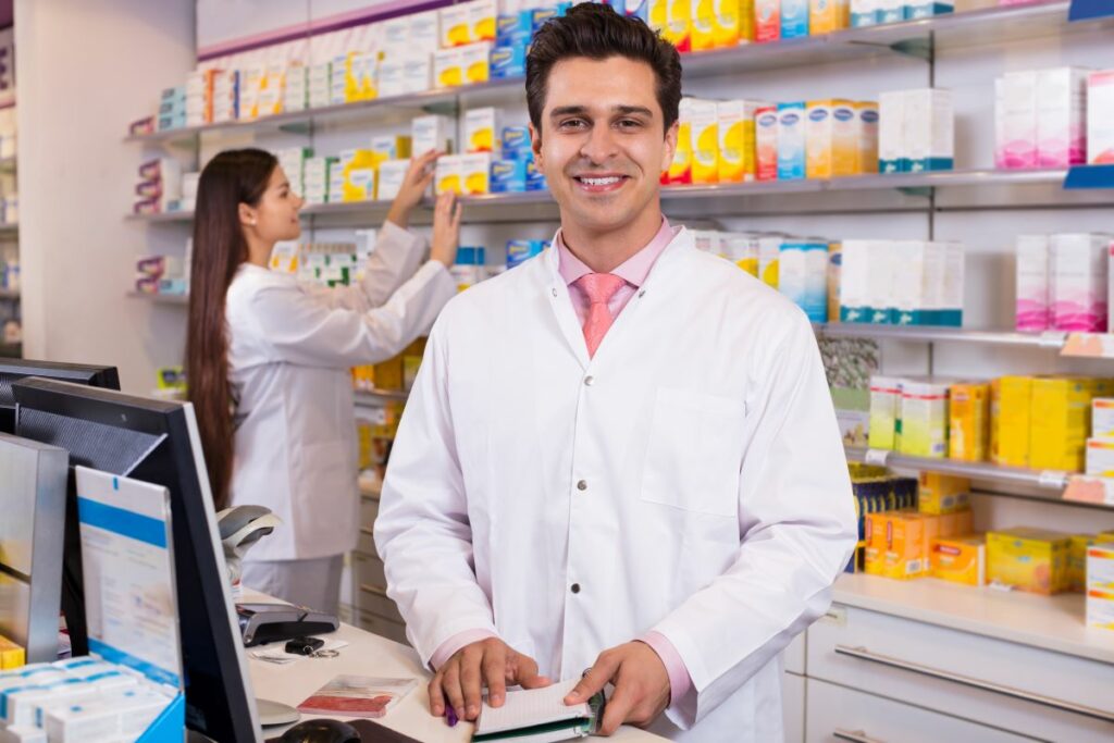 7 Clinical Pharmacist Interview Questions | IntelyCare