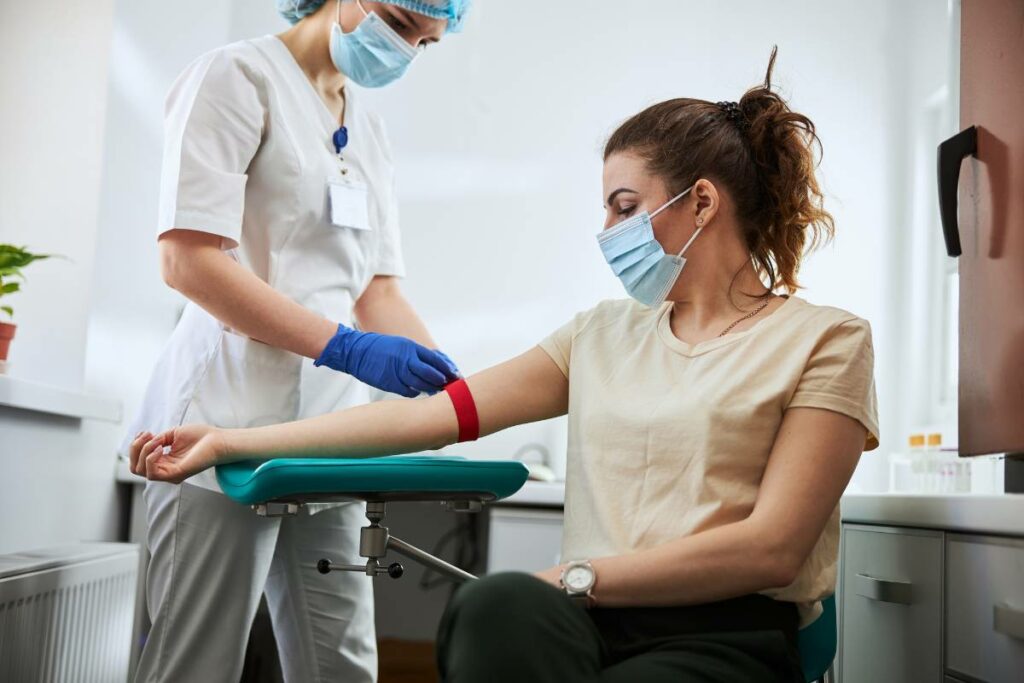 Phlebotomy License vs. Certification | IntelyCare