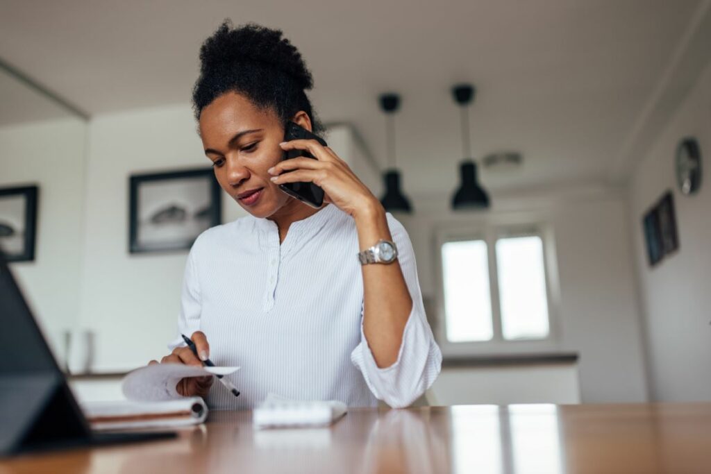 7 Common Nursing Phone Interview Questions to Ask | IntelyCare