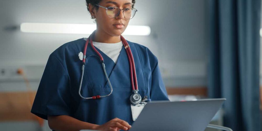 10+ Types of Nurse Practitioners | IntelyCare