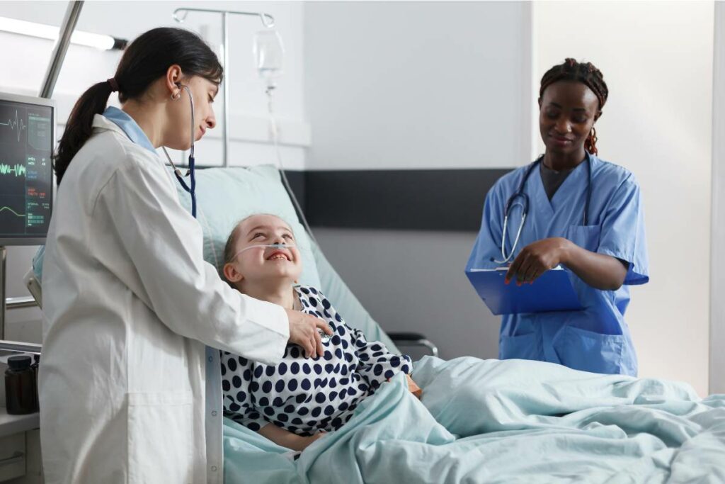 What Is Cluster Care in Nursing? Overview | IntelyCare