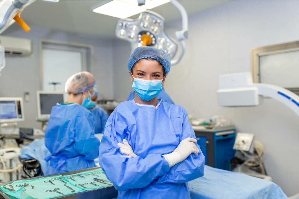 Plastic Surgery Nurse: Career Overview | IntelyCare