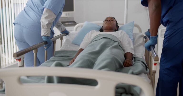 5 Best Practices for Transporting Patients | IntelyCare